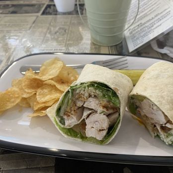 LICKITY SPLIT - Updated July 2025 - 88 Photos & 82 Reviews - 209 E Main ...