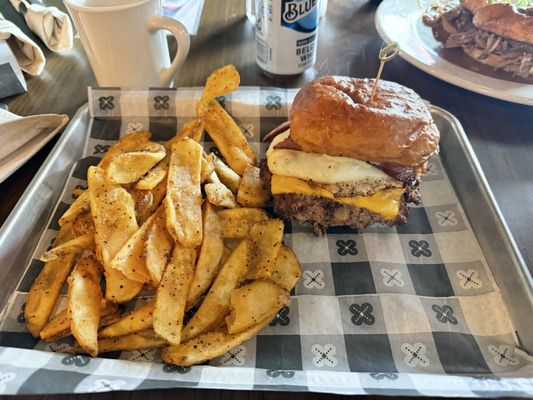 THE LOADING CHUTE - Updated December 2025 - 12 Photos - 114 N 3rd St ...