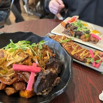 YAZ’S TABLE - Updated November 2024 - 1024 Photos & 526 Reviews - 1209 ...