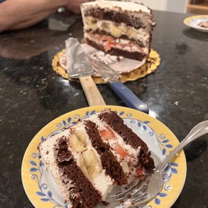 MAZZETTI’S BAKERY - 1242 Photos & 1348 Reviews - 101 Manor Dr, Pacifica ...