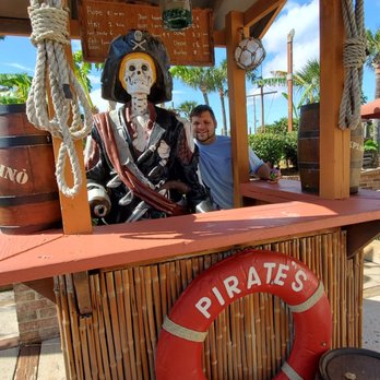 PIRATES COVE ADVENTURE GOLF - Updated December 2025 - 142 Photos & 51 ...