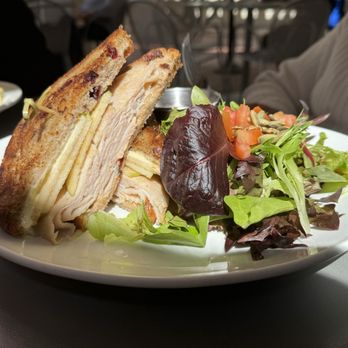 THE COURTYARD CAFE AT HEARD MUSEUM - Updated September 2025 - 77 Photos ...