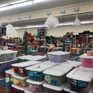 SAS FABRICS - 40 Photos & 95 Reviews - 1111 E Indian School Rd, Phoenix ...