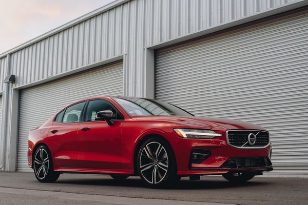 FINDLAY VOLVO CARS LAS VEGAS - Updated December 2025 - 139 Photos & 243 ...