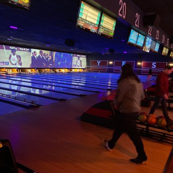 BOWLERO DALLAS - Updated November 2025 - 85 Photos & 30 Reviews - 3805 ...