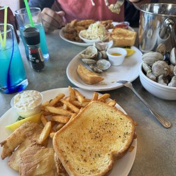 DROP ANCHOR SEAFOOD & GRILL - Updated October 2024 - 207 Photos & 198 ...