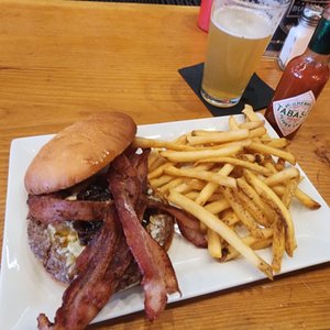 NAP’S GRILL - 164 Photos & 274 Reviews - 200 W Main St, Hamilton ...