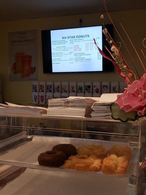 STAR DONUTS - 79 Photos & 201 Reviews - 14155 W Bell Rd, Surprise ...