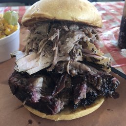 ERIC’S FAMILY BARBECUE - Updated July 2024 - 565 Photos & 781 Reviews ...