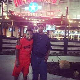 BOMBSHELLS RESTAURANT & BAR - Updated November 2025 - 113 Photos & 148 ...