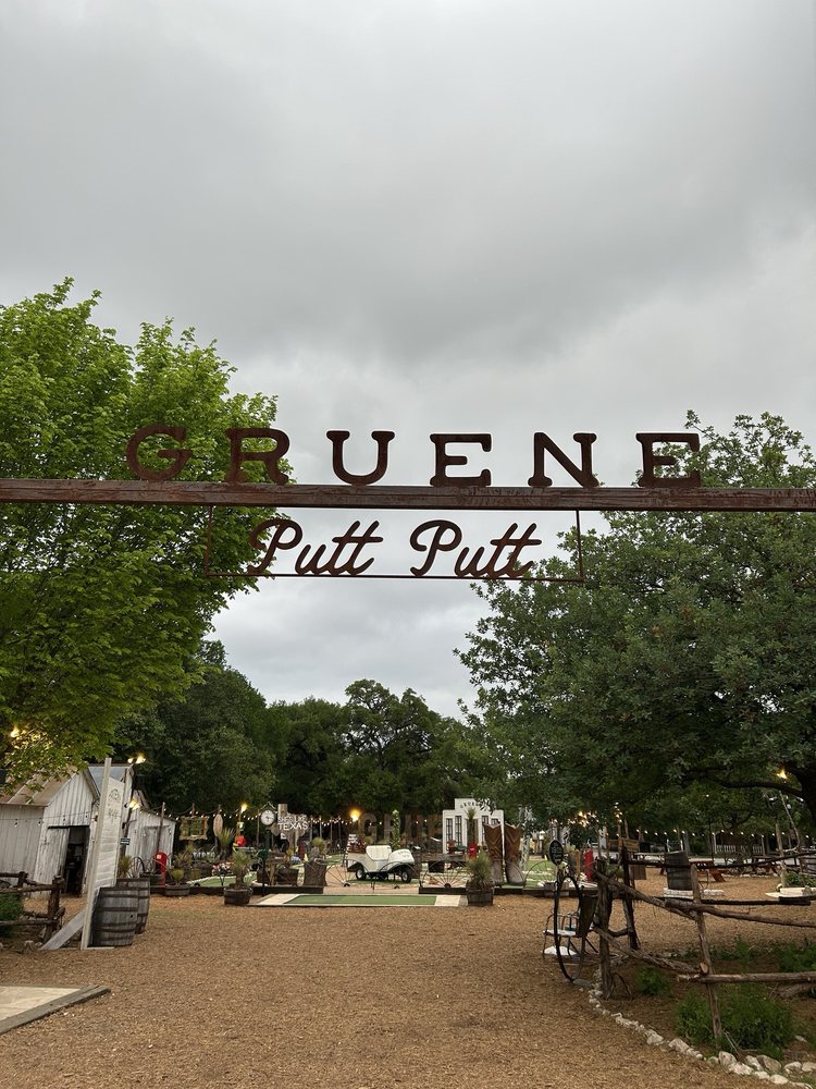 GRUENE PUTT PUTT GOLF - Updated January 2026 - 17 Photos - 1629 Hunter ...