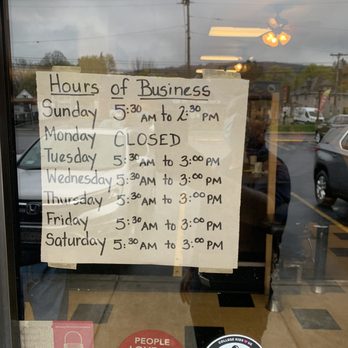 MANNI’S DONUTS AND DINER - Updated May 2024 - 45 Photos & 67 Reviews ...