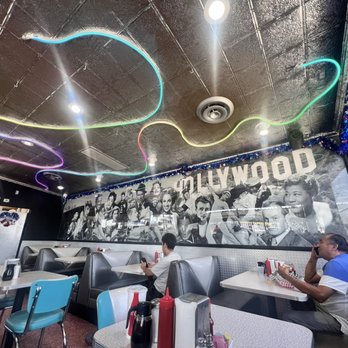 BEEPS FAST FOOD - Updated December 2025 - 705 Photos & 962 Reviews ...