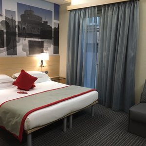 IQ HOTEL ROMA - 168 Photos & 54 Reviews - Via Firenze 8, Roma, Italy ...