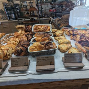 UPPER CRUST BAKING - Updated December 2024 - 221 Photos & 161 Reviews ...