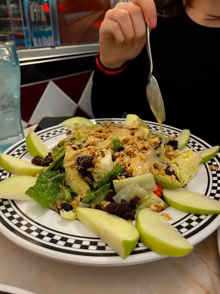 POST ROAD DINER - Updated August 2025 - 201 Photos & 214 Reviews - 312 ...