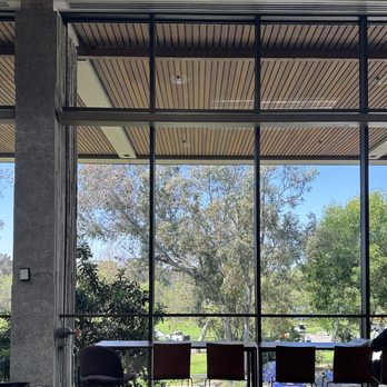 HUNTINGTON BEACH CENTRAL LIBRARY - Updated June 2025 - 698 Photos & 377 ...