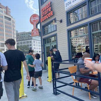 GREAT STATE BURGER - Updated February 2025 - 64 Photos & 70 Reviews ...