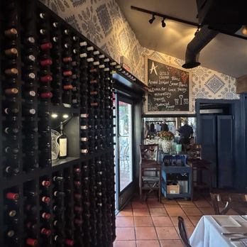 AVANTI RESTAURANT - Updated January 2026 - 575 Photos & 590 Reviews ...