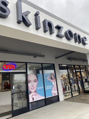 SKINZONE MEDICAL: HANNAH VU, MD - Updated August 2025 - 83 Photos & 201 ...