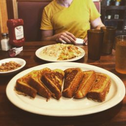 LUMBER INN - Updated July 2025 - 131 Photos & 238 Reviews - 617 Wells ...