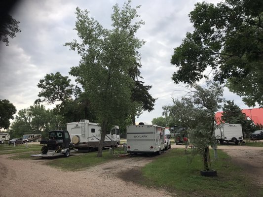 HOLIDAY RV PARK - Updated December 2025 - 15 Photos & 31 Reviews - 601 ...