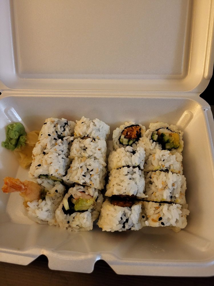 MIYOSHI SUSHI - 26 Photos & 25 Reviews - 31370 Groesbeck Hwy, Fraser ...