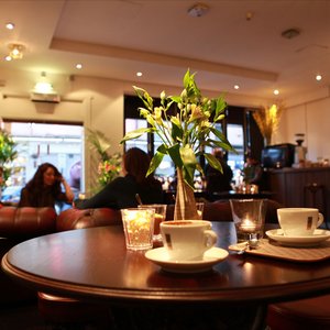 ROYAL EXCHANGE GRIND - 14 Photos - 34 Royal Exchange, London, United ...