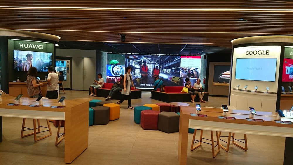 COMCENTRE - Updated May 2025 - 13 Photos - 31 Exeter Road, Singapore ...