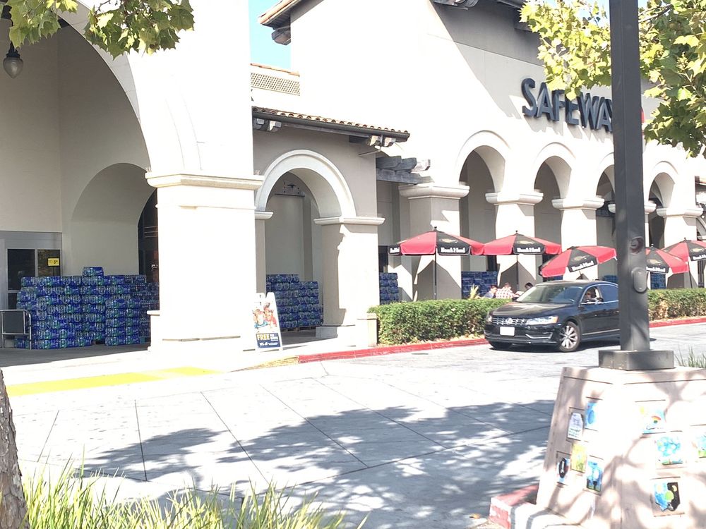 SAFEWAY - 98 Photos & 105 Reviews - 525 El Camino Real, Menlo Park ...