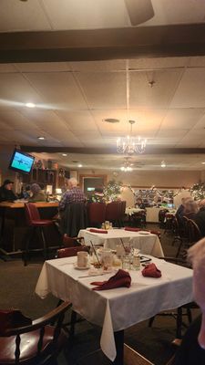 MAHLE’S RESTAURANT AND LOUNGE - Updated April 2026 - 31 Photos & 78 ...