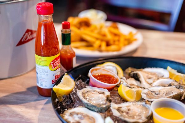 BIMINIS OYSTER BAR & SEAFOOD CAFE - 138 Photos & 164 Reviews - Seafood ...