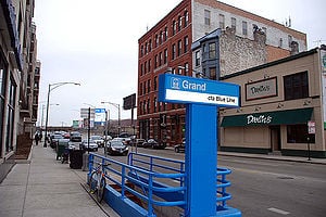CTA - GRAND BLUE LINE STATION - Updated September 2025 - 38 Photos & 16 ...