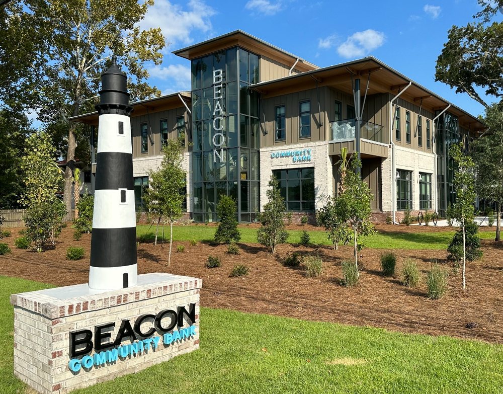 BEACON COMMUNITY BANK - 2347 N Highway 17, Mount Pleasant, South ...