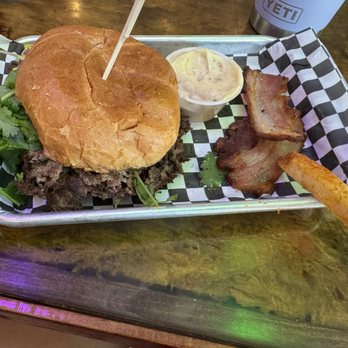 OX BURGER - Updated January 2025 - 169 Photos & 122 Reviews - 1523 E ...