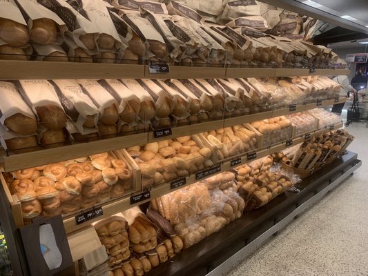 DELALLO ITALIAN MARKETPLACE - Updated June 2026 - 166 Photos & 155 ...