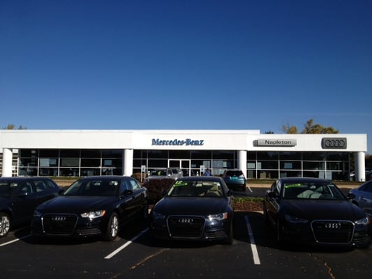 NAPLETON AUDI LOVES PARK - Updated December 2025 - 16 Photos & 11 ...