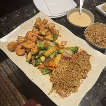 ZIKI JAPANESE STEAK HOUSE - Updated December 2025 - 179 Photos & 204 ...