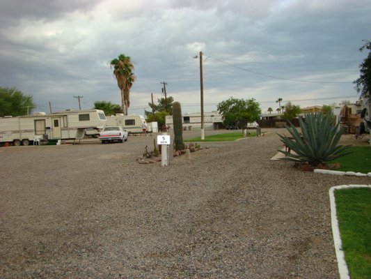 DESERTAIRE RV PARK - Updated March 2025 - 10 Photos - 12959 W Grand Ave ...
