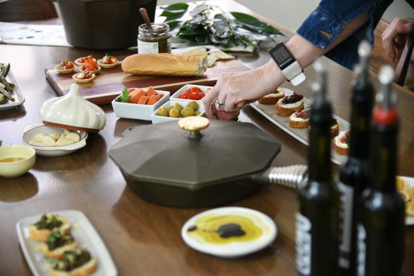 THE OIL TREE - 66 Photos & 34 Reviews - Specialty Food - 7646 N Western ...