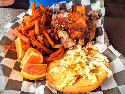 THE TRI-TIPERY - Updated May 2025 - 211 Photos & 194 Reviews - 11359 ...