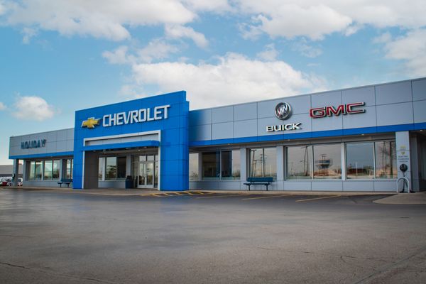 HOLIDAY AUTOMOTIVE - Updated December 2025 - 59 Photos & 36 Reviews ...