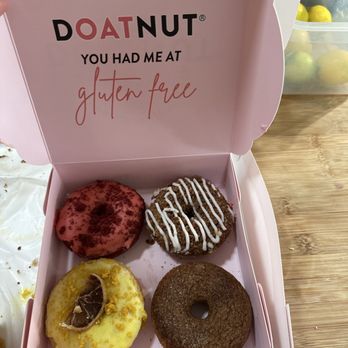 DOATNUTS - Updated December 2025 - 62 Photos & 106 Reviews - 2530 Vista ...