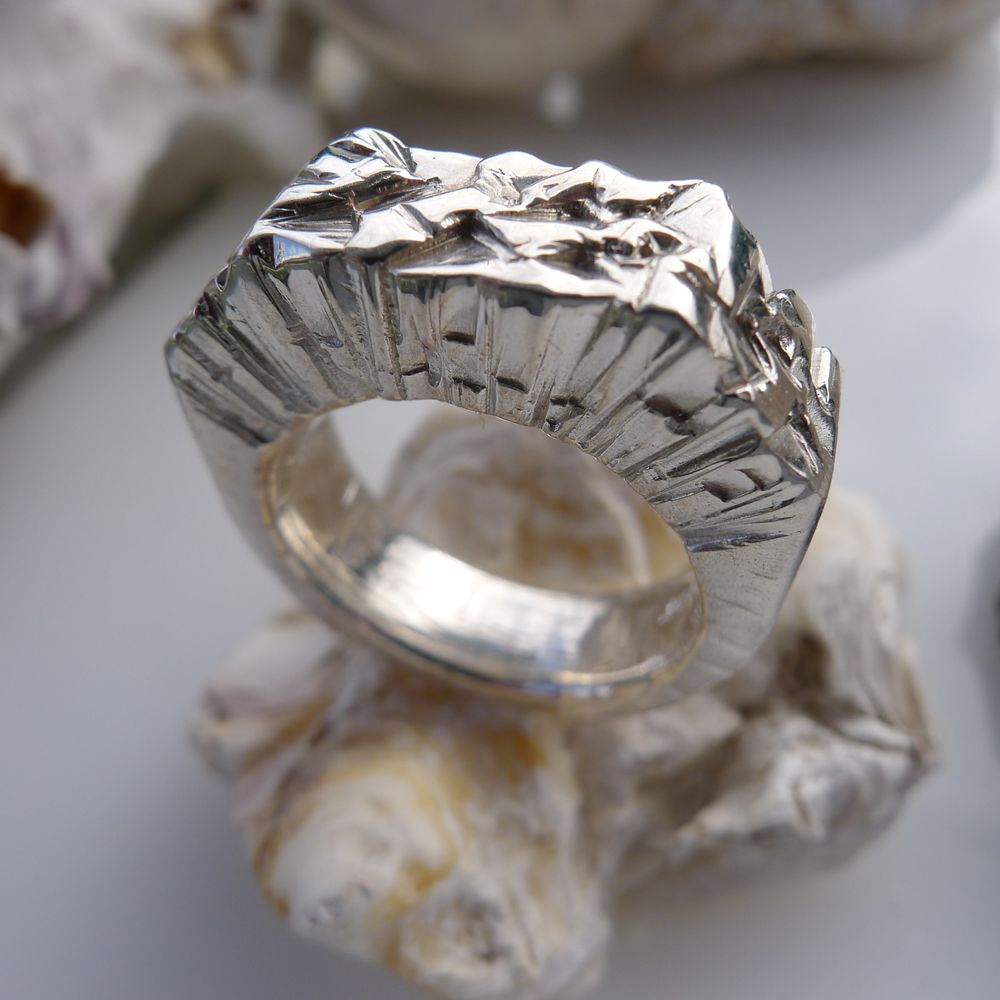 GRACE GOW - Updated September 2025 - 25 Photos - 110 Cherry St, Seattle ...