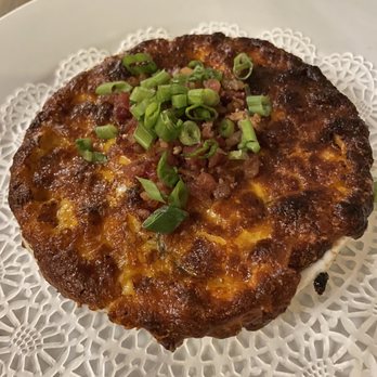 82 QUEEN - Updated December 2024 - 1945 Photos & 1666 Reviews - 82 ...