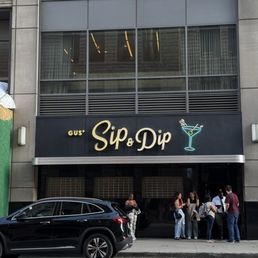 GUS’ SIP & DIP - Updated October 2025 - 293 Photos & 103 Reviews - 51 W Hubbard St, Chicago ...