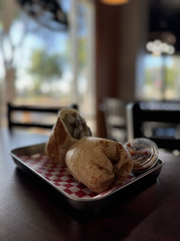 LA GARE CAFÉ - Updated January 2026 - 606 Photos & 526 Reviews - 24 S D ...