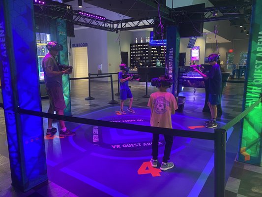 ALTITUDE 1291 - 20 Photos & 11 Reviews - Arcades - 6235 SE 15th St ...