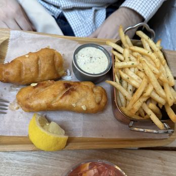 Merrion Row Hotel and Public House - Cheap - Hotels - Updated June 2025 ...