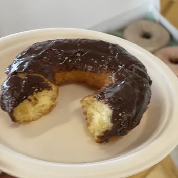 DESERT DONUTS - Updated February 2025 - 167 Photos & 44 Reviews - 8501 ...